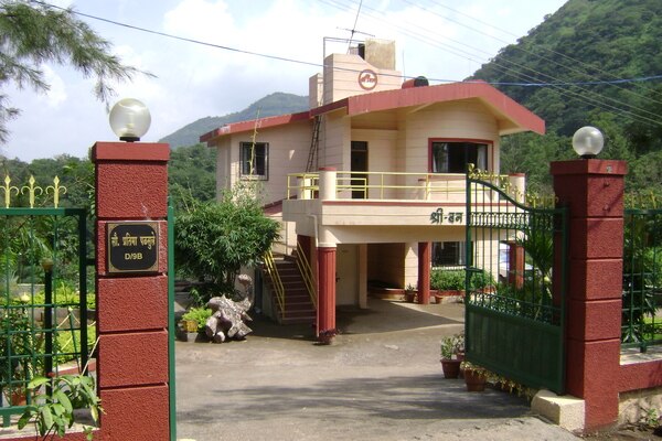 Girivan Picnics | Girivan PicnicsGirivan (Hindi: गिरिवन) is a private ...